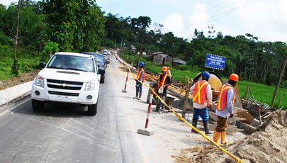 Autoridades de MTOP recorrieron obras en cantón 24 de Mayo – Ministerio ...