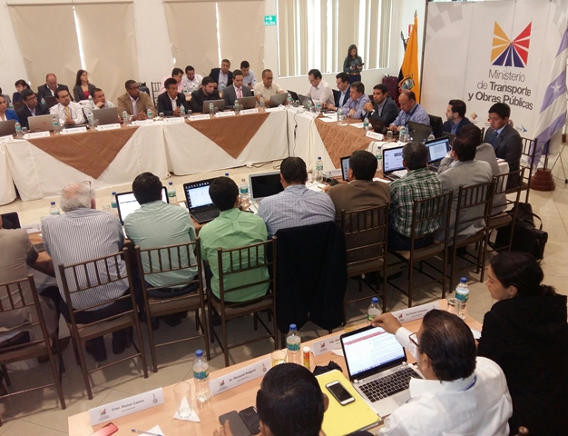 Ministro Walter Solís lideró reunión de trabajo con autoridades del ...